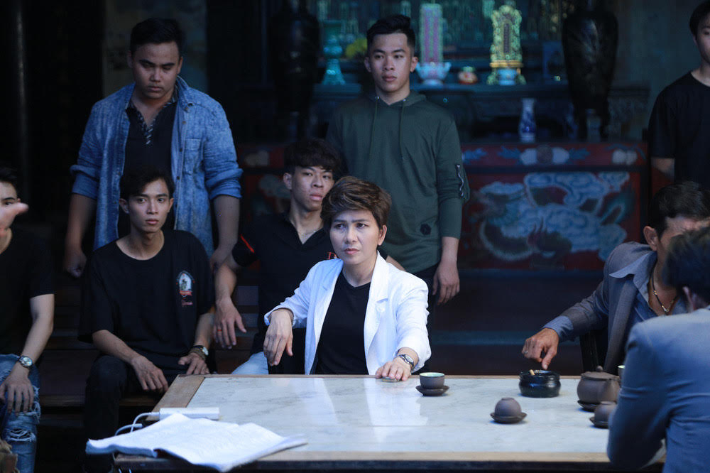 “Hiếu bến tàu” trụ vững Top 2 thịnh hành với nhiều nút thắt được mở - Toptrending.vn